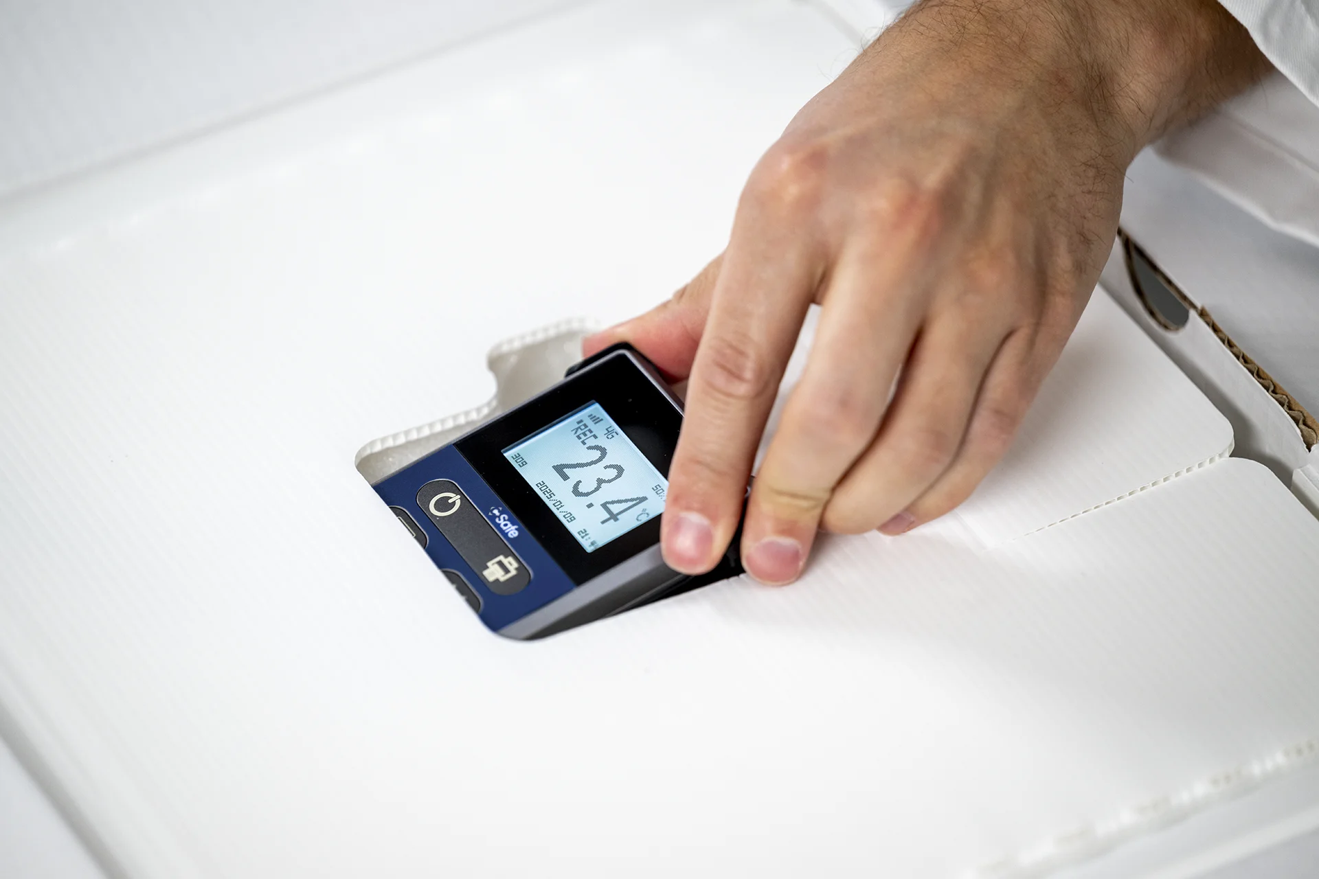 Soluciones digitales CSafe | Seguimiento en tiempo real y análisis con IA